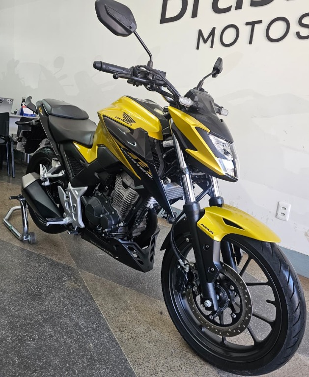 Moto HONDA CB 300F Twister Flex por R$25.900,00 - Brasilia Motos